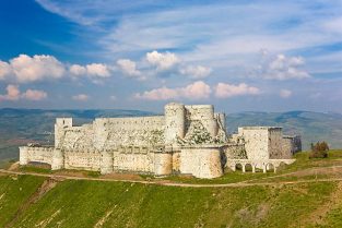 Famous medieval buildings and their history - Museum Facts