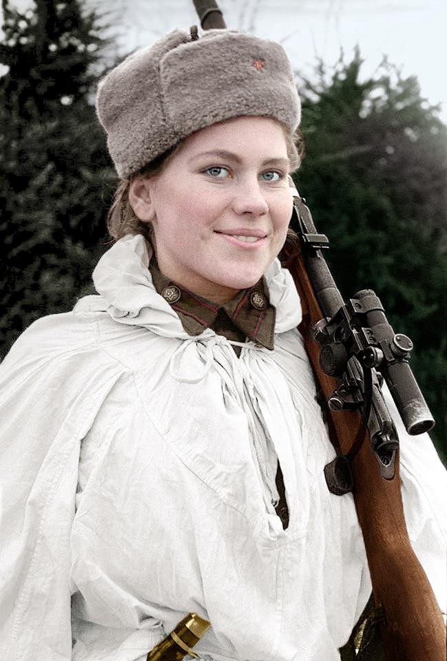 Military Fashion during World War II- in pictures - Museum Facts