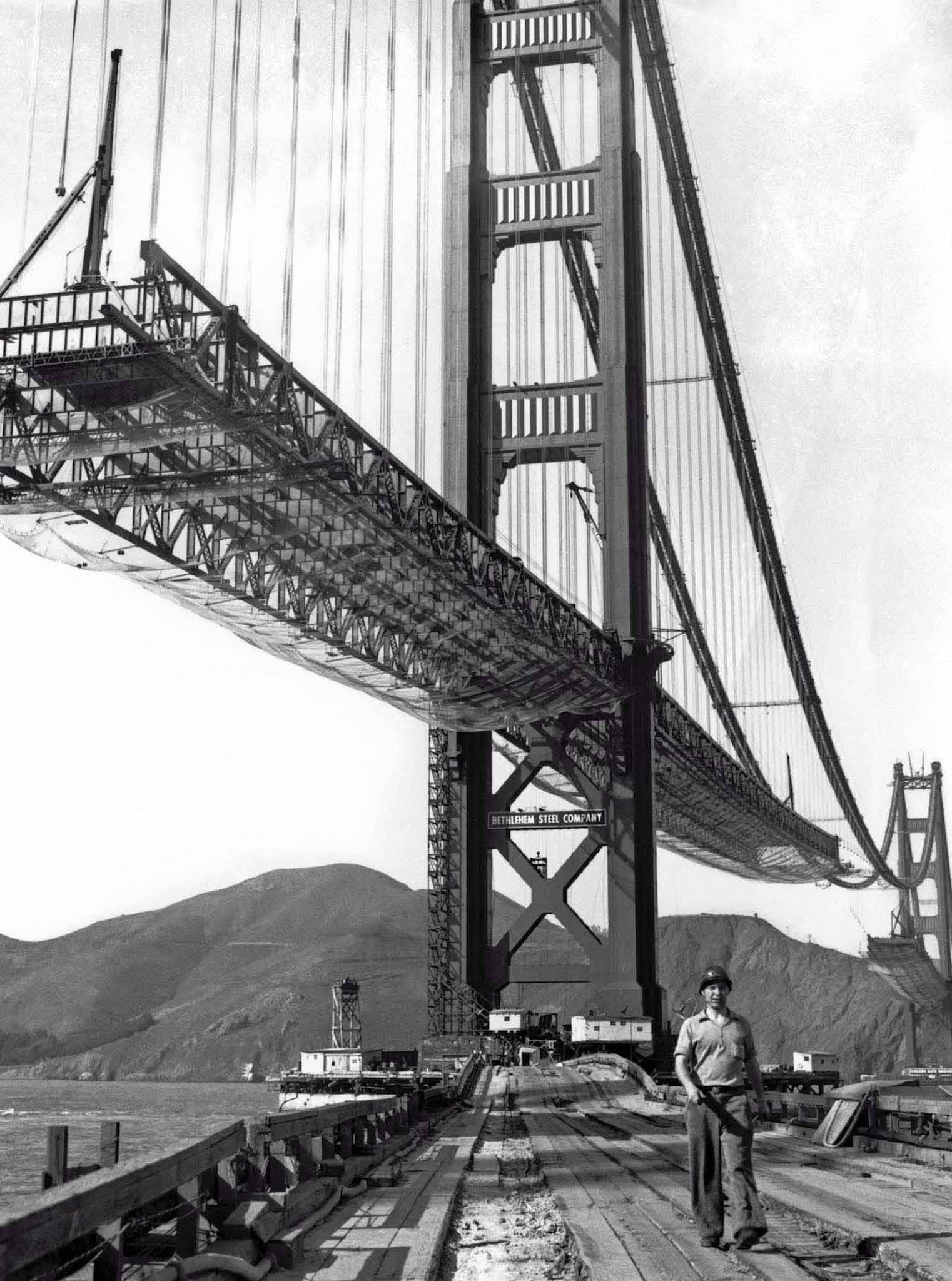 Construction of the Golden Gate Bridge- in pictures - Museum Facts